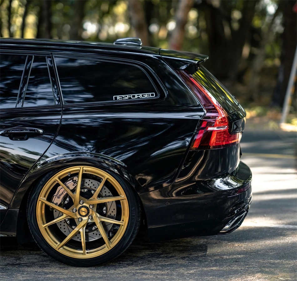 国外新款V60改装赏析 - 中国沃尔沃改装网