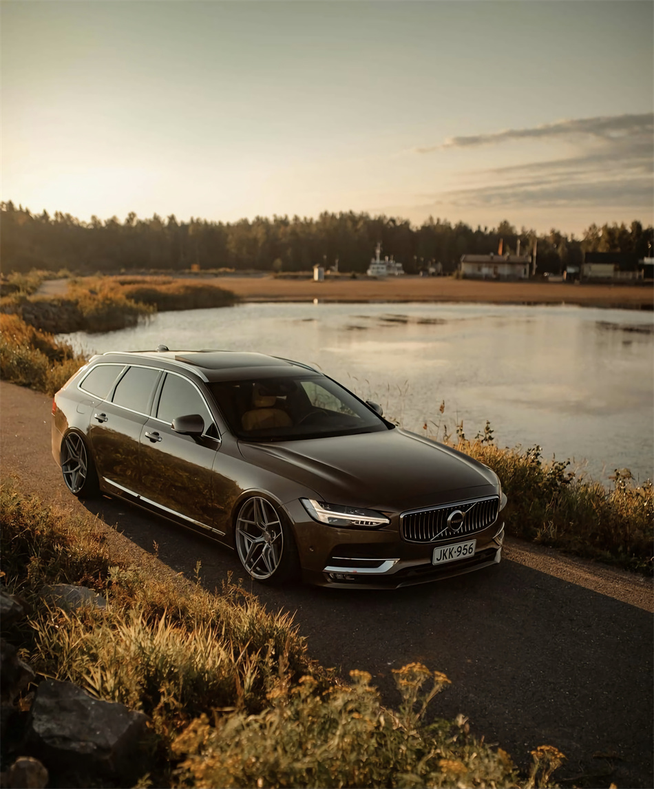 国外V90低趴赏析 - 中国沃尔沃改装网